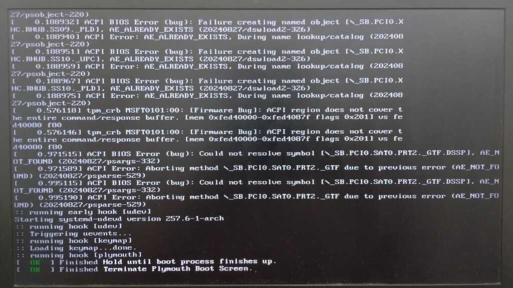 Changing to default kernel from GCC: Booting stuck at Plymouth ...